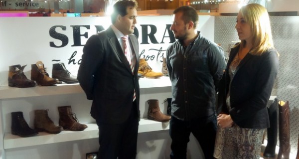 El calzado de Almansa se vende al mundo en el Salón Internacional del ...