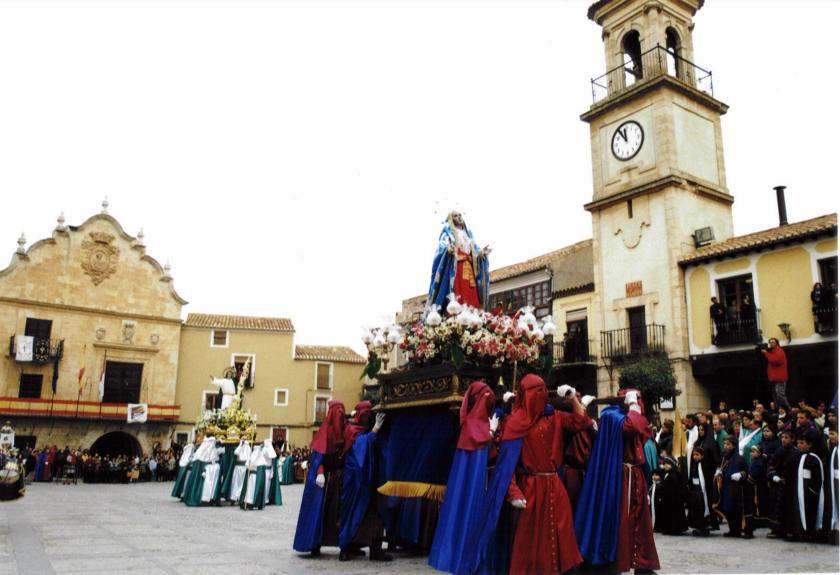 La Semana Santa de Chinchilla, grandiosa en su entorno monumental - El ...