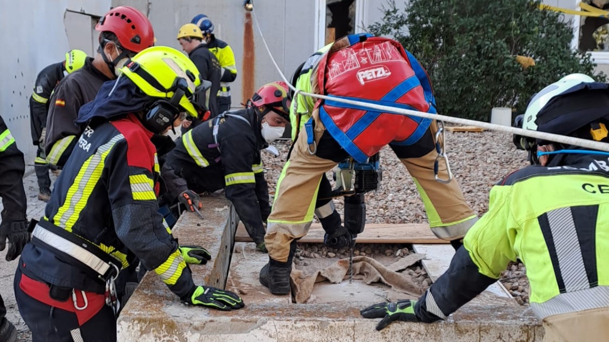 Bomberos de media España se forman en Albacete para salvar vidas en ...