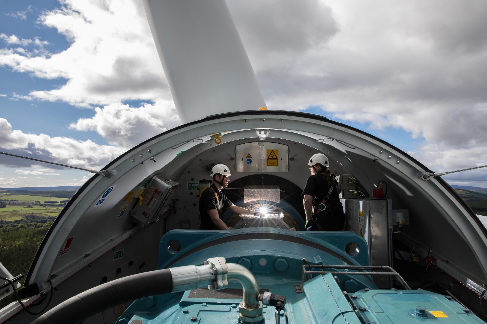 RES cierra la adquisición de la división de servicios renovables de Ingeteam para crear la ...