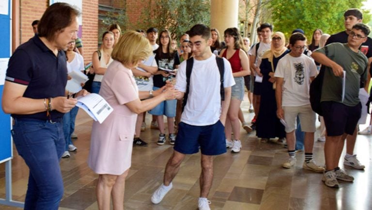 Kaelee rene x overall she was satisfactory and I would